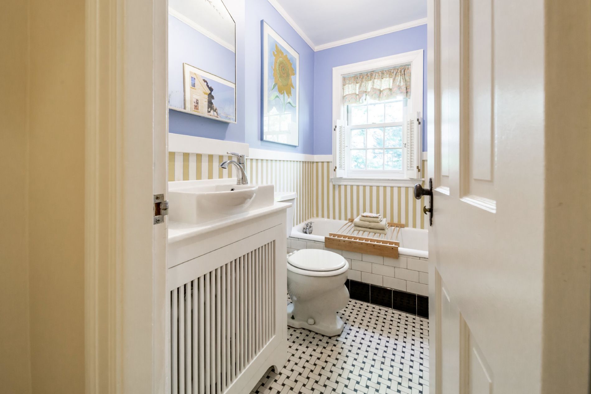First Floor Bathroom – Flooring Blog